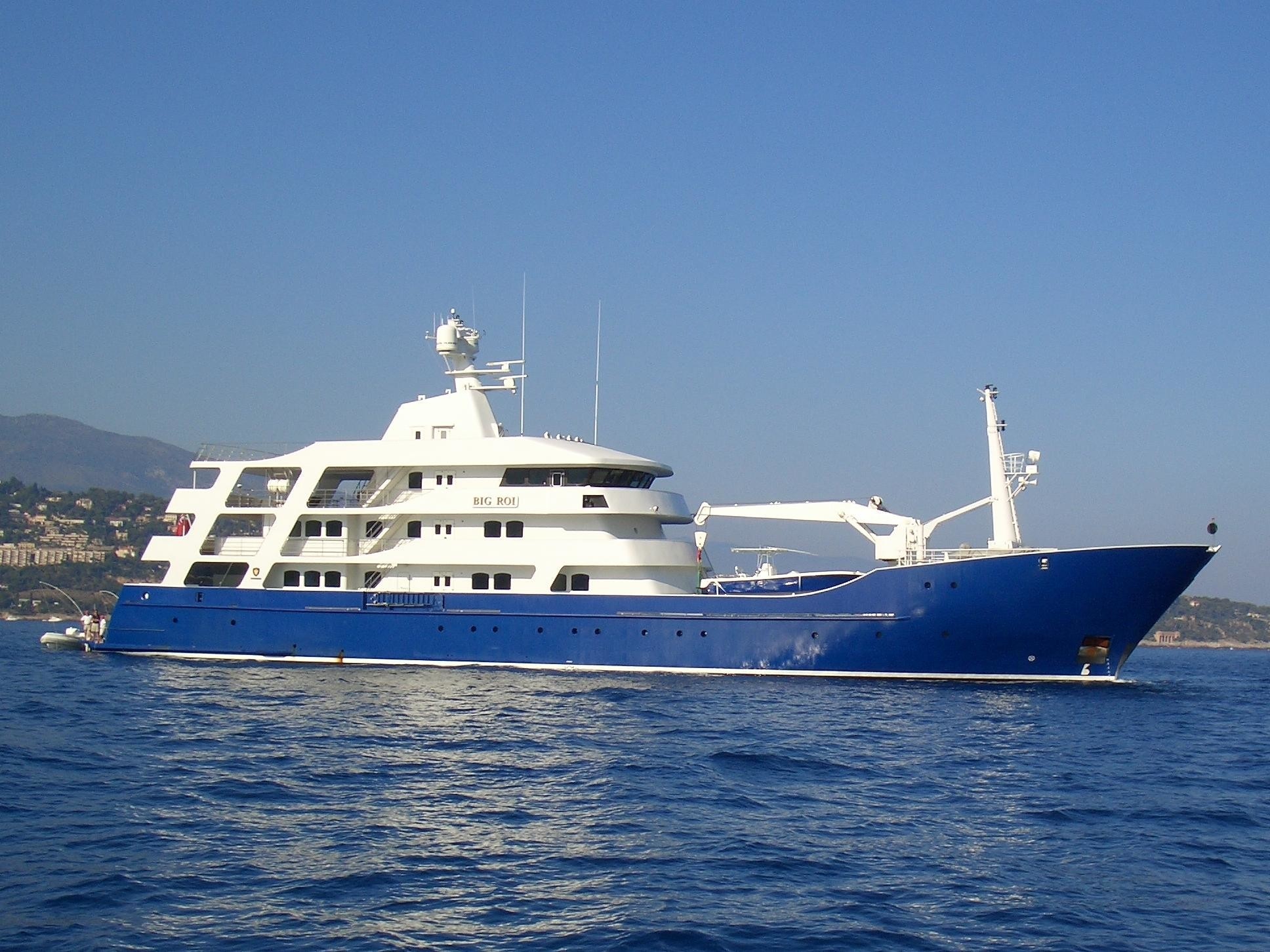 Yacht FORCE BLUE, Royal Denship - Assens Shipyard | CHARTERWORLD Luxury ...